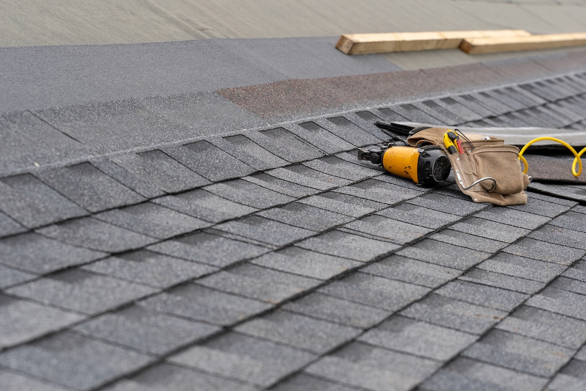 Roofing Nails 101: Types, Sizes & When To Use Them